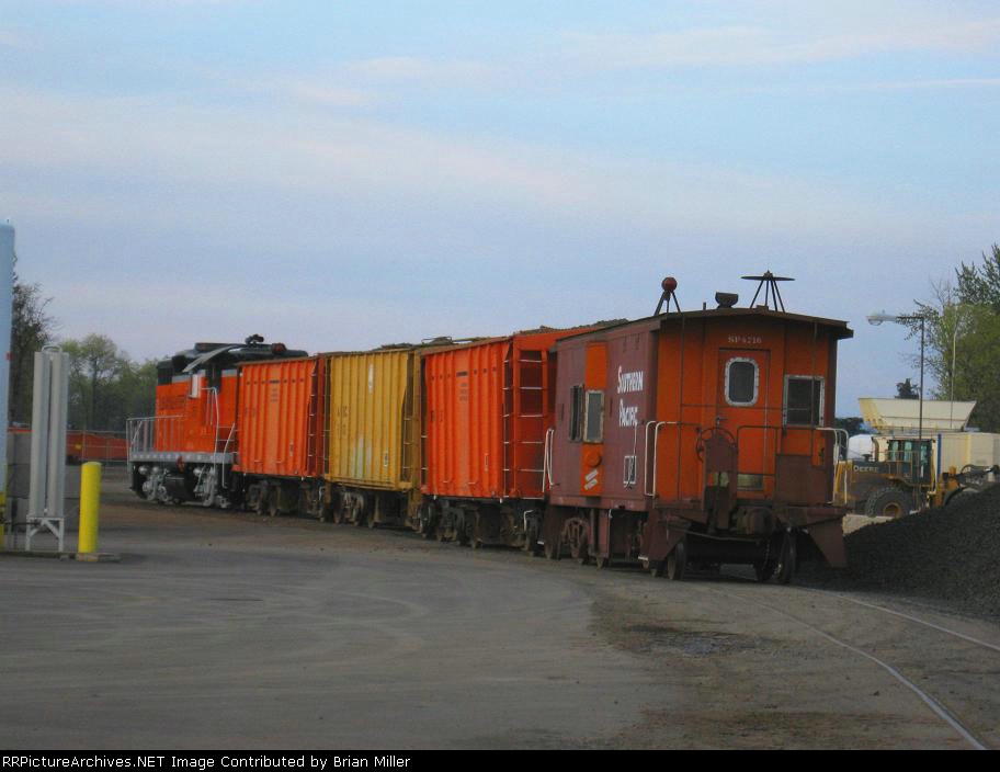 AERC 1750 and ballast train